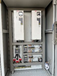 Control Switchboard - Commander Electric