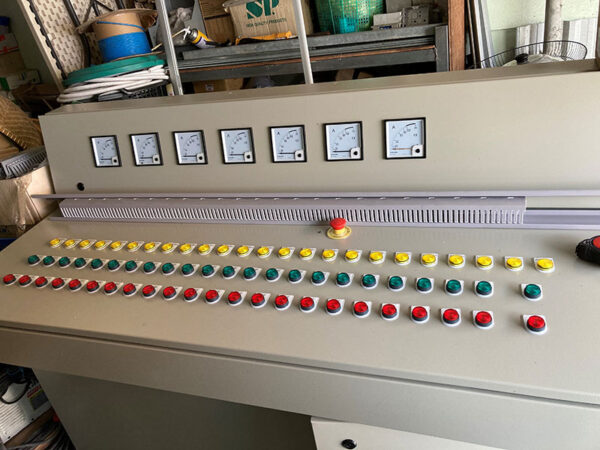 Control Switchboard - Commander Electric